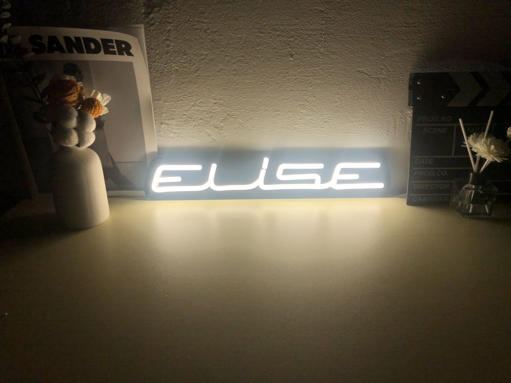 Lotus Elise logo LED Neon sign - My LED neon Design
